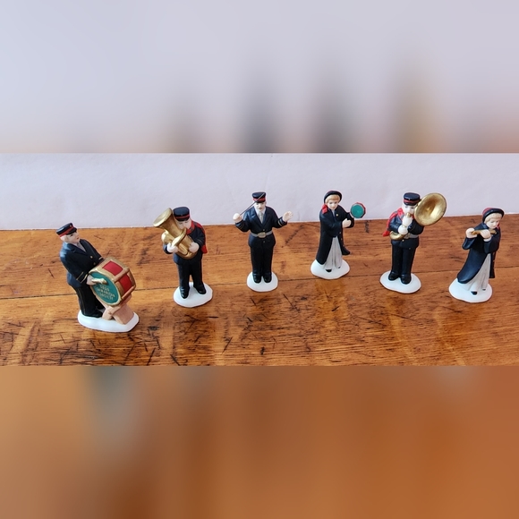 Lefton | Holiday | Vintage Lefton Colonial Christmas Village 6 Piece ...